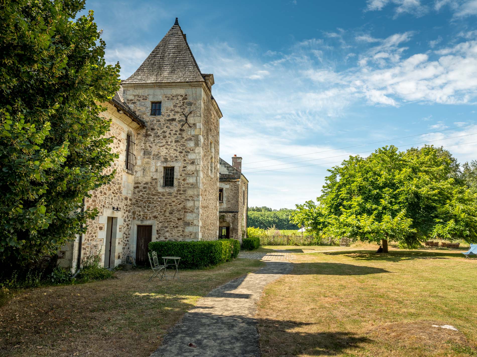 Boutique Bed & Breakfast in France - Manoir De Jouralem